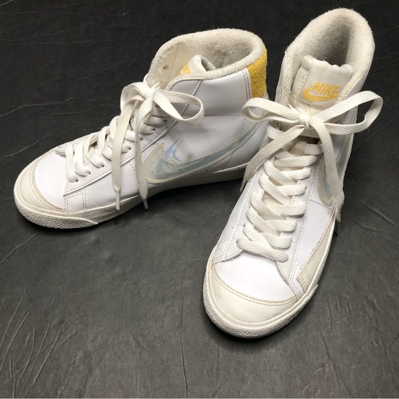 Nike | Shoes | Nike Blazer Mid 77 Brushstrokeroyal Tint Painted Swoosh ...
